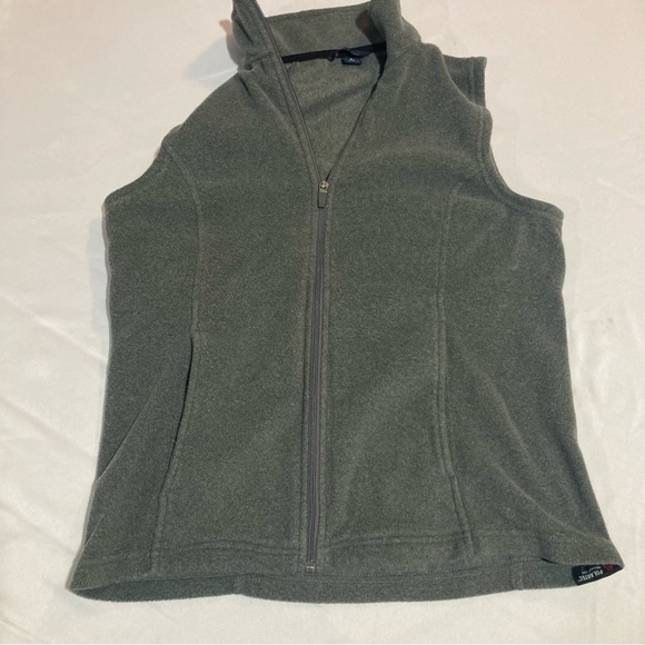 Lands' End | Jackets & Coats | Landsend Vest | Poshmark